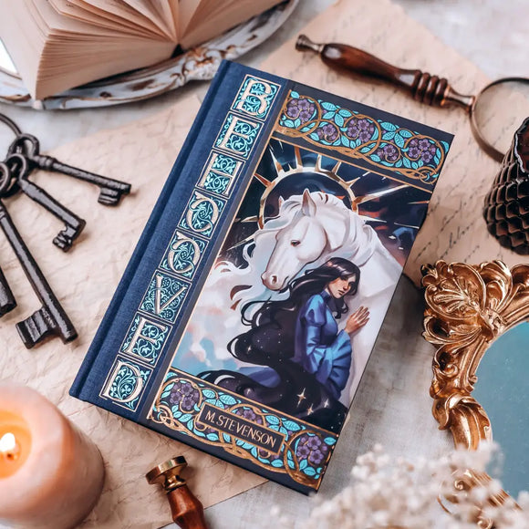 Exclusive Luxe Editions